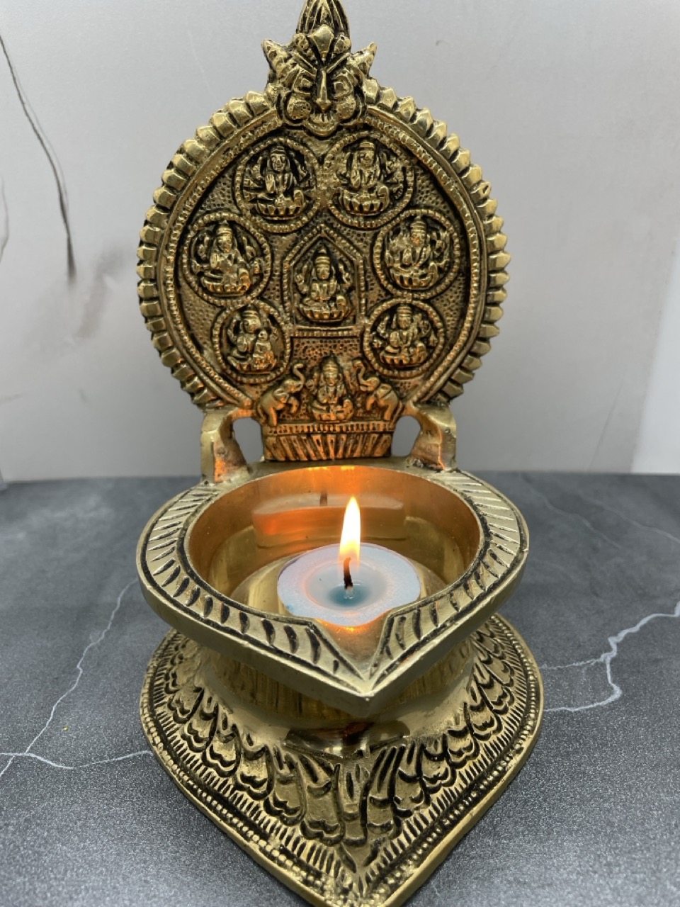 Divya Mantra Sri Ashta Lakshmi Deepa - Brass Hindu Goddess Diwali Pooja ...